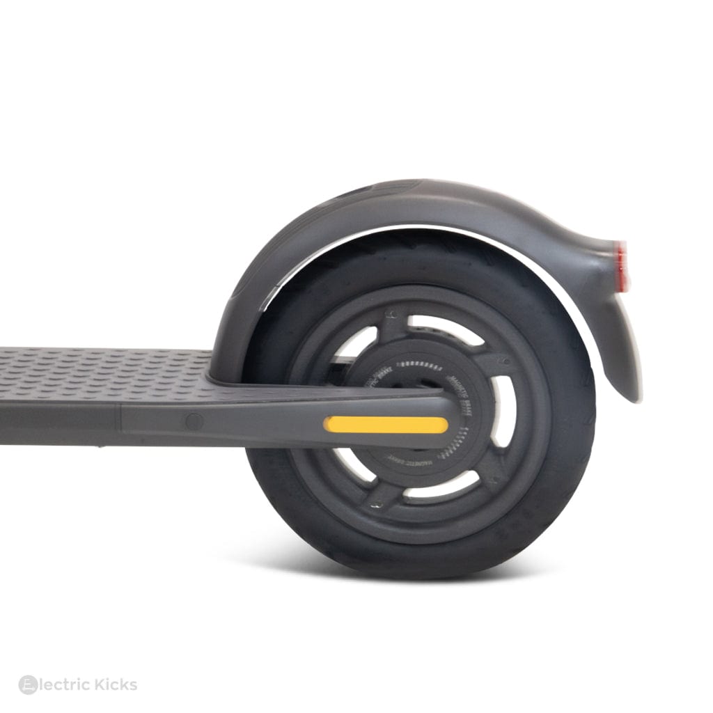 Segway-Ninebot Kickscooter E22 | Electric Kicks